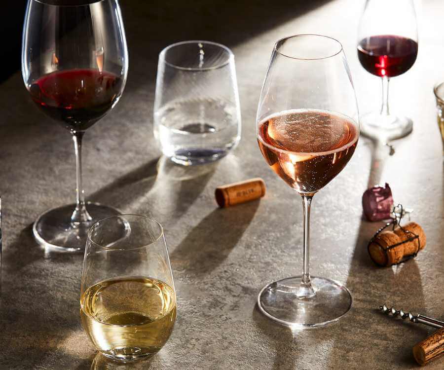 Wine merchant based in Scotland - de Burgh Wine Merchants
